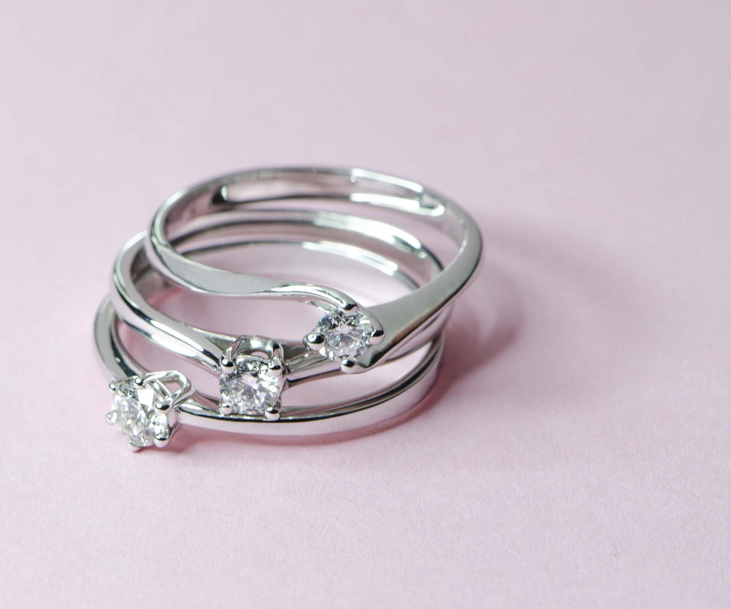 The Meaning of Diamond Solitaire Rings - Symbol of Eternal Love ...